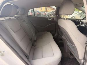 Balts Hyundai Ioniq 2021 Tauragė, ar dzinēja tilpumu 1.58 L un nobraukumu 332 tūkst. km par 9750 €, foto 17 vietnē AUTOMOTO.COM.LV