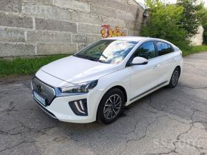 Белый Хендай Ioniq 2021 в Огре, объемом двигателя 1.60 л и пробегом 139 тыс. км за 16850 €, фото  на AUTOMOTO.COM.LV