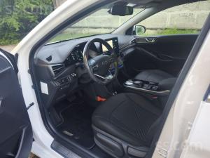 Balts Hyundai Ioniq 2021 Ogre, ar dzinēja tilpumu 1.60 L un nobraukumu 139 tūkst. km par 16850 €, foto 10 vietnē AUTOMOTO.COM.LV