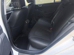 Balts Hyundai Ioniq 2021 Ogre, ar dzinēja tilpumu 1.60 L un nobraukumu 139 tūkst. km par 16850 €, foto 12 vietnē AUTOMOTO.COM.LV