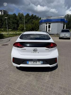 Balts Hyundai Ioniq 2021 Viļņa, ar dzinēja tilpumu 1.60 L un nobraukumu 296 tūkst. km par 10900 €, foto 5 vietnē AUTOMOTO.COM.LV