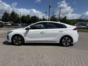 Balts Hyundai Ioniq 2021 Viļņa, ar dzinēja tilpumu 1.60 L un nobraukumu 296 tūkst. km par 10900 €, foto 7 vietnē AUTOMOTO.COM.LV