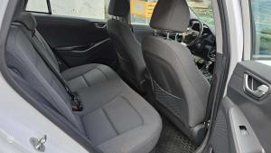 White Hyundai Ioniq 2021 in Kaunas, with an engine capacity of 1.58 L and mileage of 126 thousand km for 5250 €, photo 9 on AUTOMOTO.COM.LV