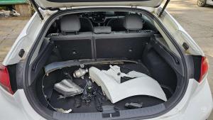 White Hyundai Ioniq 2021 in Kaunas, with an engine capacity of 1.58 L and mileage of 126 thousand km for 5250 €, photo 11 on AUTOMOTO.COM.LV