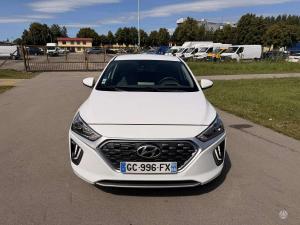 Белый Хендай Ioniq 2021 в Таураге, объемом двигателя 1.58 л и пробегом 332 тыс. км за 10000 €, фото 4 на AUTOMOTO.COM.LV