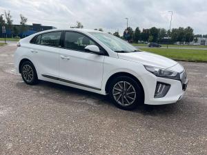 Белый Хендай Ioniq 2021 в Каунас, объемом двигателя 0.00 л и пробегом 77 тыс. км за 14650 €, фото 7 на AUTOMOTO.COM.LV