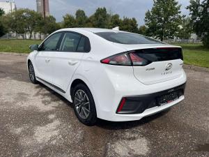 Белый Хендай Ioniq 2021 в Каунас, объемом двигателя 0.00 л и пробегом 77 тыс. км за 14650 €, фото 12 на AUTOMOTO.COM.LV