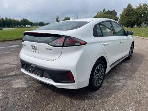 Белый Хендай Ioniq 2021 в Каунас, объемом двигателя 0.00 л и пробегом 77 тыс. км за 14650 €, фото 14 на AUTOMOTO.COM.LV