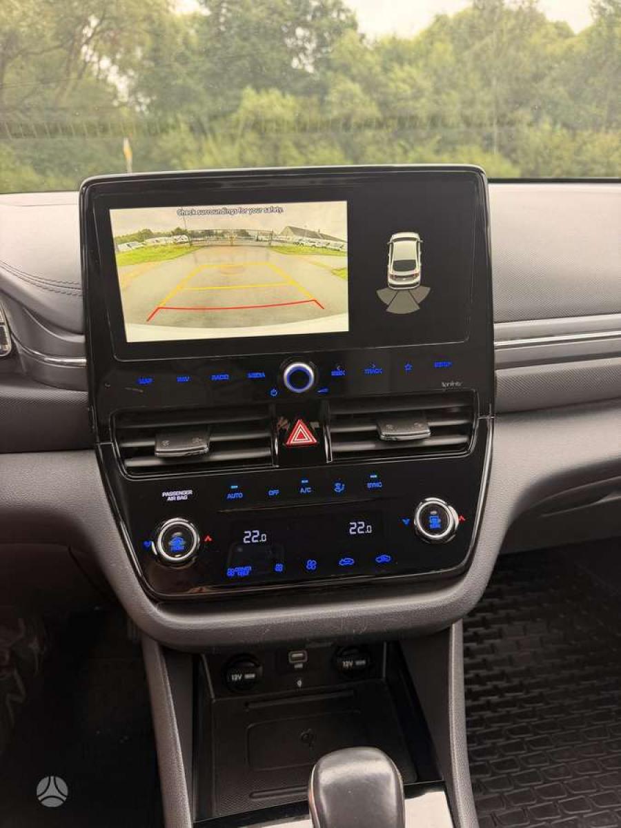 Balts Hyundai Ioniq 2021 Tauragė, ar dzinēja tilpumu 1.58 L un nobraukumu 332 tūkst. km par 9900 €, foto 19 vietnē AUTOMOTO.COM.LV