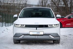 Белый Хендай Ioniq 2022 в Рига, объемом двигателя 1.60 л и пробегом 59 тыс. км за 26990 €, фото 2 на AUTOMOTO.COM.LV