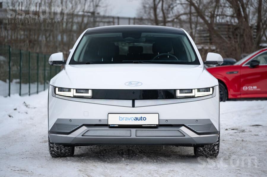 Белый Хендай Ioniq 2022 в Рига, объемом двигателя 1.60 л и пробегом 59 тыс. км за 26990 €, фото 2 на AUTOMOTO.COM.LV