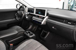 White Hyundai Ioniq 2022 in Riga, with an engine capacity of 0.00 L and mileage of 123 thousand km for 25990 €, photo 16 on AUTOMOTO.COM.LV