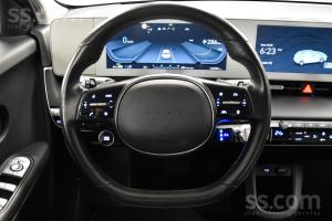 White Hyundai Ioniq 2022 in Riga, with an engine capacity of 0.00 L and mileage of 123 thousand km for 25990 €, photo 21 on AUTOMOTO.COM.LV