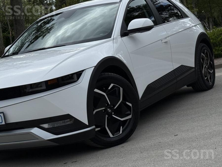 Balts Hyundai Ioniq 2023 Jūrmala, ar dzinēja tilpumu 1.60 L un nobraukumu 0 tūkst. km par 29950 €, foto 7 vietnē AUTOMOTO.COM.LV