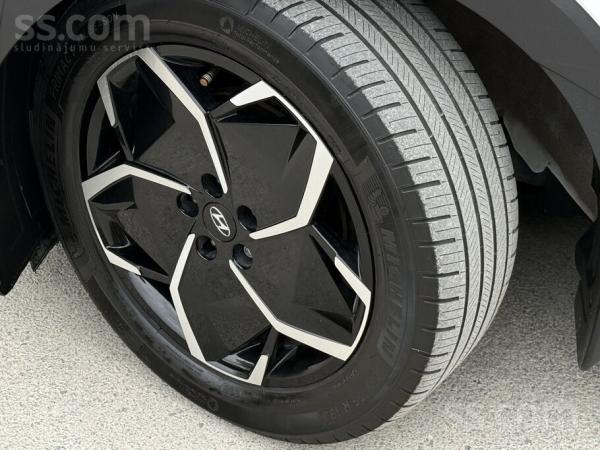 Balts Hyundai Ioniq 2023 Jūrmala, ar dzinēja tilpumu 1.60 L un nobraukumu 0 tūkst. km par 29950 €, foto 7 vietnē AUTOMOTO.COM.LV