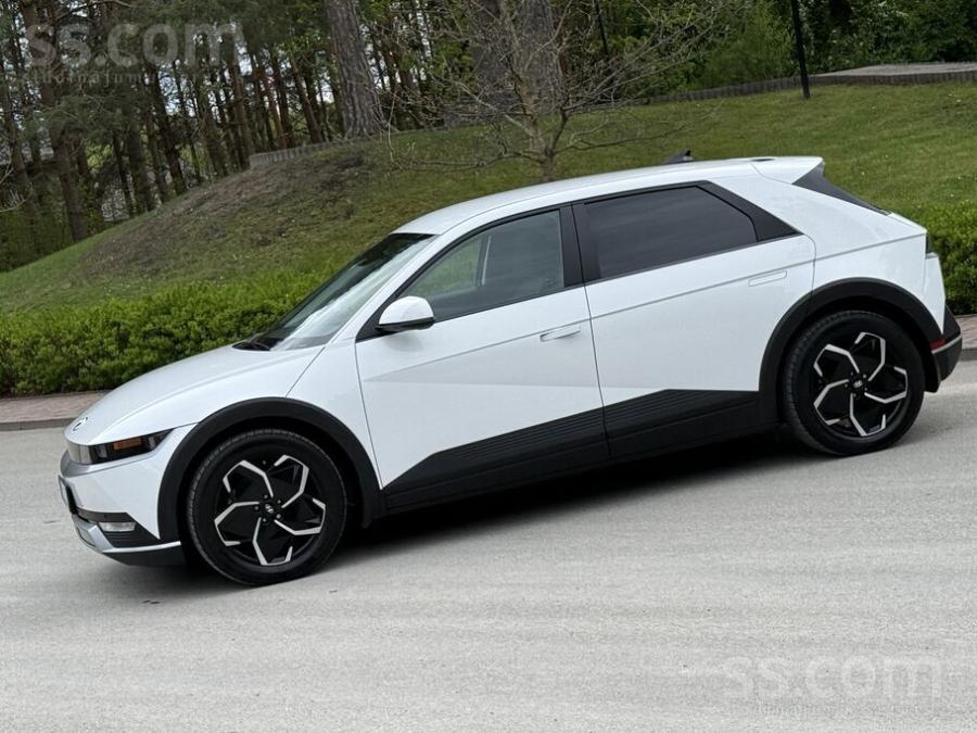 Balts Hyundai Ioniq 2023 Jūrmala, ar dzinēja tilpumu 1.60 L un nobraukumu 0 tūkst. km par 29950 €, foto 9 vietnē AUTOMOTO.COM.LV