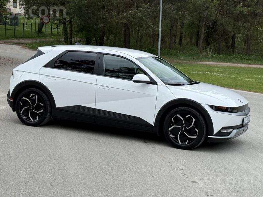 Balts Hyundai Ioniq 2023 Jūrmala, ar dzinēja tilpumu 1.60 L un nobraukumu 0 tūkst. km par 29950 €, foto 10 vietnē AUTOMOTO.COM.LV