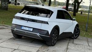 Balts Hyundai Ioniq 2023 Jūrmala, ar dzinēja tilpumu 1.60 L un nobraukumu 0 tūkst. km par 29950 €, foto 13 vietnē AUTOMOTO.COM.LV
