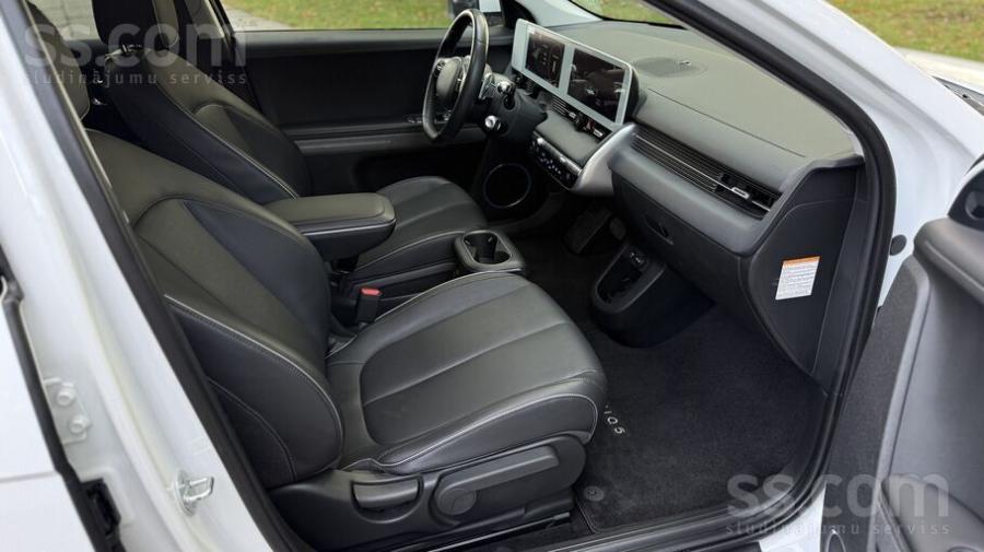 Balts Hyundai Ioniq 2023 Jūrmala, ar dzinēja tilpumu 1.60 L un nobraukumu 0 tūkst. km par 29950 €, foto 17 vietnē AUTOMOTO.COM.LV