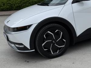 Balts Hyundai Ioniq 2023 Jūrmala, ar dzinēja tilpumu 0.00 L un nobraukumu 35 tūkst. km par 29950 €, foto 11 vietnē AUTOMOTO.COM.LV