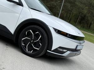 Balts Hyundai Ioniq 2023 Jūrmala, ar dzinēja tilpumu 0.00 L un nobraukumu 35 tūkst. km par 29950 €, foto 12 vietnē AUTOMOTO.COM.LV