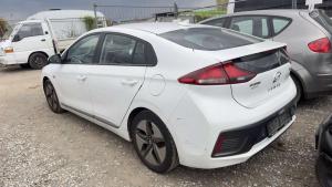 Белый Хендай Ioniq 2019 в Паневежис, объемом двигателя 1.58 л и пробегом 200 тыс. км за 7000 €, фото  на AUTOMOTO.COM.LV