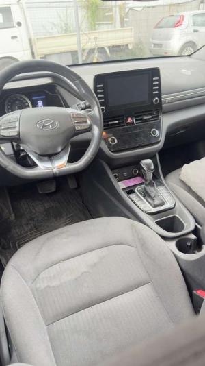 Balts Hyundai Ioniq 2019 Panevēža, ar dzinēja tilpumu 1.58 L un nobraukumu 200 tūkst. km par 7000 €, foto 11 vietnē AUTOMOTO.COM.LV
