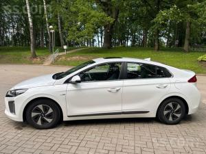 Белый Хендай Ioniq 2016 в Огре, объемом двигателя 1.60 л и пробегом 182 тыс. км за 11499 €, фото 10 на AUTOMOTO.COM.LV