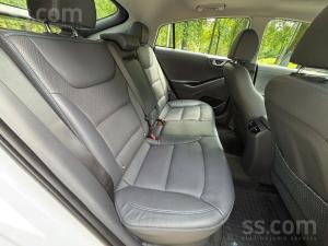 Белый Хендай Ioniq 2016 в Огре, объемом двигателя 1.60 л и пробегом 182 тыс. км за 11499 €, фото 16 на AUTOMOTO.COM.LV