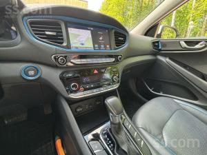 Белый Хендай Ioniq 2016 в Огре, объемом двигателя 1.60 л и пробегом 182 тыс. км за 11499 €, фото 18 на AUTOMOTO.COM.LV