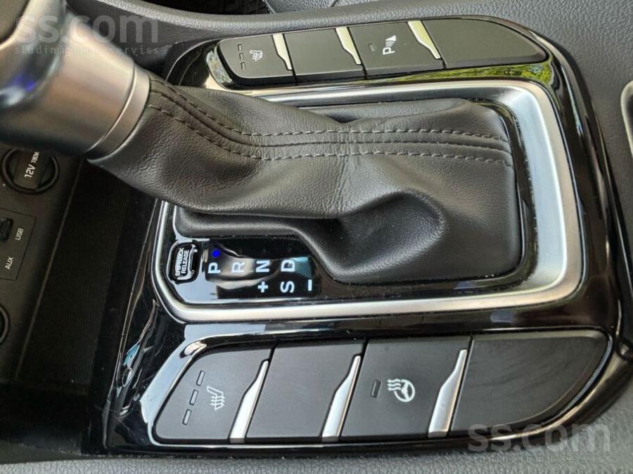 Белый Хендай Ioniq 2016 в Огре, объемом двигателя 1.60 л и пробегом 182 тыс. км за 11499 €, фото 21 на AUTOMOTO.COM.LV