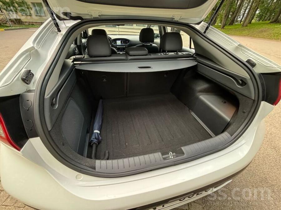 Белый Хендай Ioniq 2016 в Огре, объемом двигателя 1.60 л и пробегом 182 тыс. км за 11499 €, фото 24 на AUTOMOTO.COM.LV