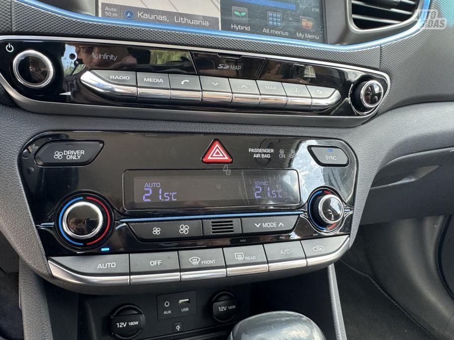Белый Хендай Ioniq 2018 в Каунас, объемом двигателя 1.60 л и пробегом 201 тыс. км за 9780 €, фото 47 на AUTOMOTO.COM.LV