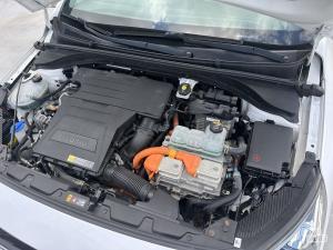 Белый Хендай Ioniq 2018 в Каунас, объемом двигателя 1.60 л и пробегом 201 тыс. км за 9780 €, фото 55 на AUTOMOTO.COM.LV