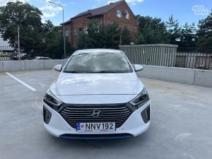Белый Хендай Ioniq 2018 в Каунас, объемом двигателя 1.60 л и пробегом 201 тыс. км за 9780 €, фото 3 на AUTOMOTO.COM.LV