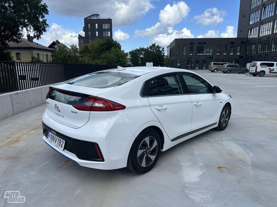 Белый Хендай Ioniq 2018 в Каунас, объемом двигателя 1.60 л и пробегом 201 тыс. км за 9780 €, фото 6 на AUTOMOTO.COM.LV