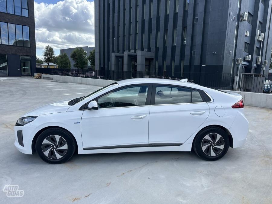 Белый Хендай Ioniq 2018 в Каунас, объемом двигателя 1.60 л и пробегом 201 тыс. км за 9780 €, фото 9 на AUTOMOTO.COM.LV