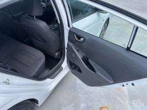 Белый Хендай Ioniq 2018 в Каунас, объемом двигателя 1.60 л и пробегом 201 тыс. км за 9780 €, фото 22 на AUTOMOTO.COM.LV