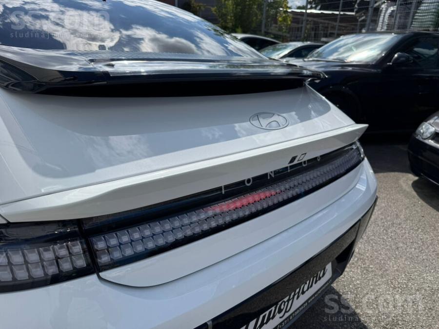 Balts Hyundai Ioniq 2024 Rīga, ar dzinēja tilpumu 0.00 L un nobraukumu 22 tūkst. km par 32900 €, foto 11 vietnē AUTOMOTO.COM.LV