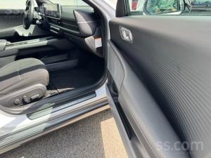 Balts Hyundai Ioniq 2024 Rīga, ar dzinēja tilpumu 0.00 L un nobraukumu 22 tūkst. km par 32900 €, foto 17 vietnē AUTOMOTO.COM.LV