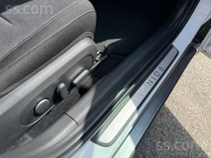 Balts Hyundai Ioniq 2024 Rīga, ar dzinēja tilpumu 0.00 L un nobraukumu 22 tūkst. km par 32900 €, foto 18 vietnē AUTOMOTO.COM.LV