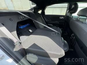 Balts Hyundai Ioniq 2024 Rīga, ar dzinēja tilpumu 0.00 L un nobraukumu 22 tūkst. km par 32900 €, foto 25 vietnē AUTOMOTO.COM.LV