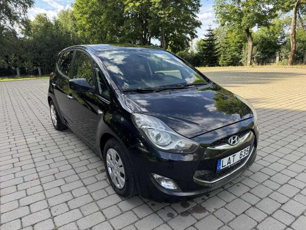 Черный Хендай ix20 2011 в Вильнюс, объемом двигателя 1.40 л и пробегом 254 тыс. км за 1750 €, фото 2 на AUTOMOTO.COM.LV