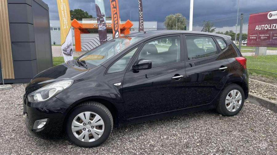 Melns Hyundai ix20 2014 Marijampole, ar dzinēja tilpumu 1.58 L un nobraukumu 144 tūkst. km par 4490 €, foto 8 vietnē AUTOMOTO.COM.LV