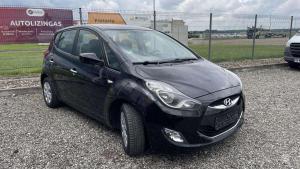 Melns Hyundai ix20 2014 Marijampole, ar dzinēja tilpumu 1.58 L un nobraukumu 144 tūkst. km par 4490 €, foto 13 vietnē AUTOMOTO.COM.LV