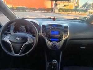 Melns Hyundai ix20 2012 Tauragė, ar dzinēja tilpumu 1.35 L un nobraukumu 226 tūkst. km par 3000 €, foto 8 vietnē AUTOMOTO.COM.LV