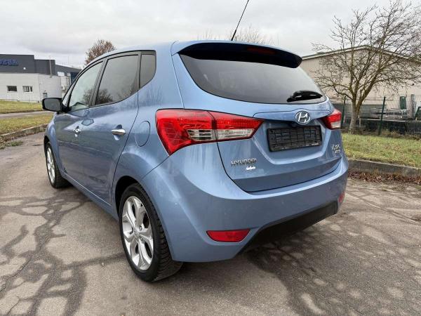 Zils Hyundai ix20 2010 Šauļi, ar dzinēja tilpumu 1.40 L un nobraukumu 157 tūkst. km par 3850 €, foto 4 vietnē AUTOMOTO.COM.LV