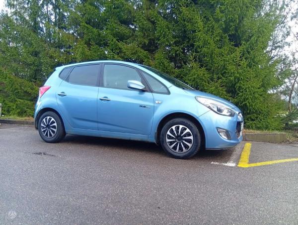 Blue Hyundai ix20 2012 in Klaipeda, with an engine capacity of 1.40 L and mileage of 169 thousand km for 3590 €, photo 9 on AUTOMOTO.COM.LV