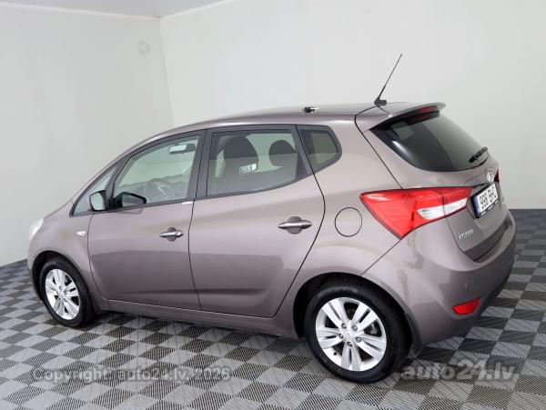 Hyundai ix20 2011 Tallina vietnē Brūns Hyundai ix20 2011 Tallina, ar dzinēja tilpumu 1.60 L un nobraukumu 168 tūkst. km par 3799 €, foto 5 vietnē AUTOMOTO.COM.LV