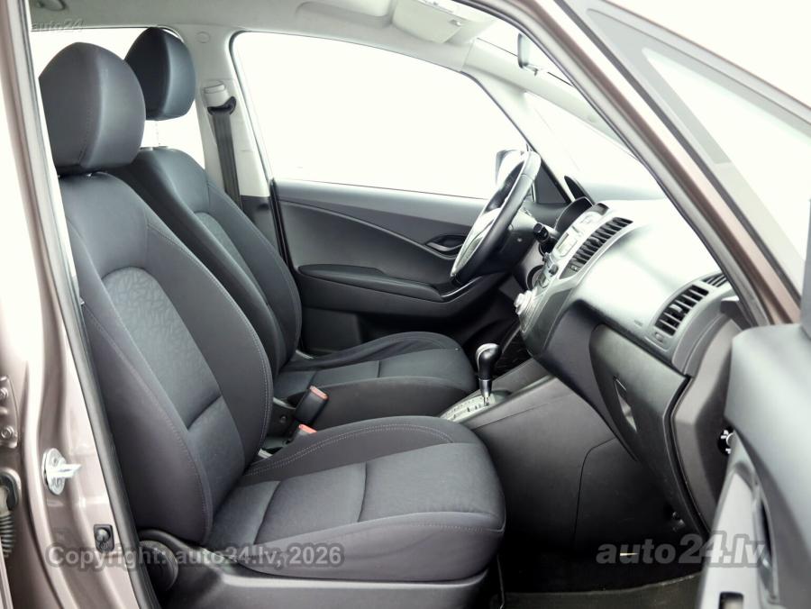 Коричневый Хендай ix20 2011 в Таллин, объемом двигателя 1.60 л и пробегом 168 тыс. км за 3799 €, фото 7 на AUTOMOTO.COM.LV